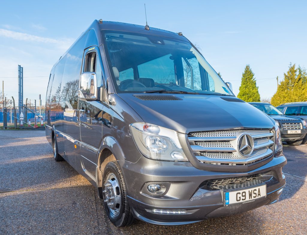 Whites Coaches | Luxury Coaches in London Colney, St Albans, Hertfordshire