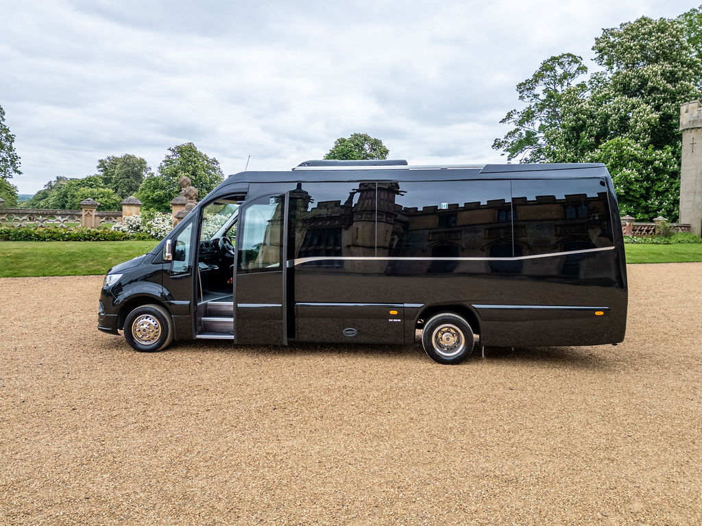 Whites Coaches | Luxury Coaches in London Colney, St Albans, Hertfordshire